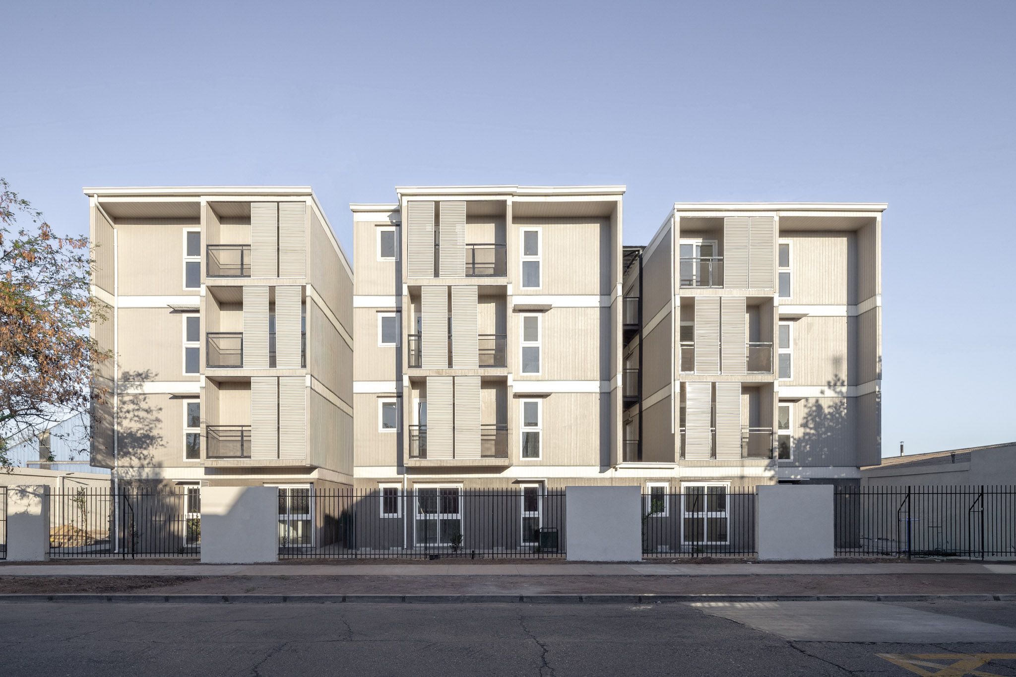 Oficinas Modulares y Espacios Para Trabajar Tecno Fast Chile